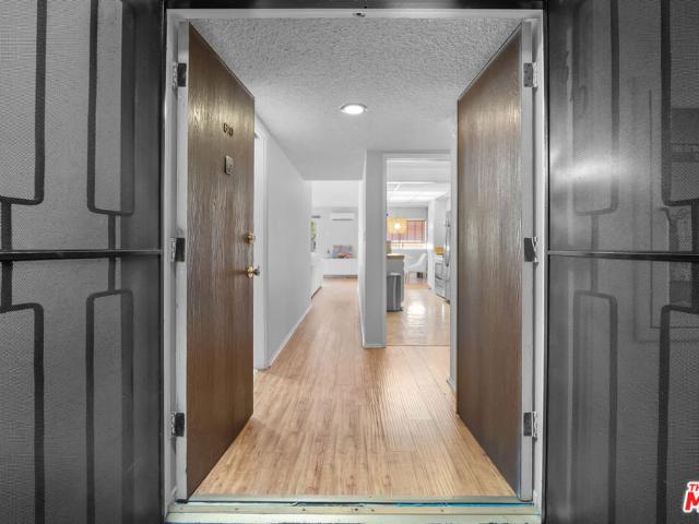 5950 Buckingham 610