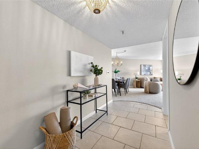 5950 Pelican Bay Plaza S, Unit 2E, Gulfport, FL 33707 | MLS #TB8478