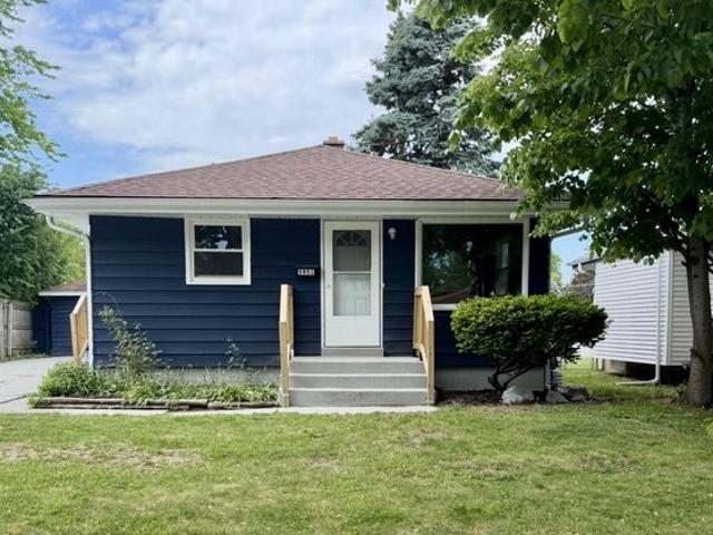 5951 N 73rd St, Milwaukee, WI 53218