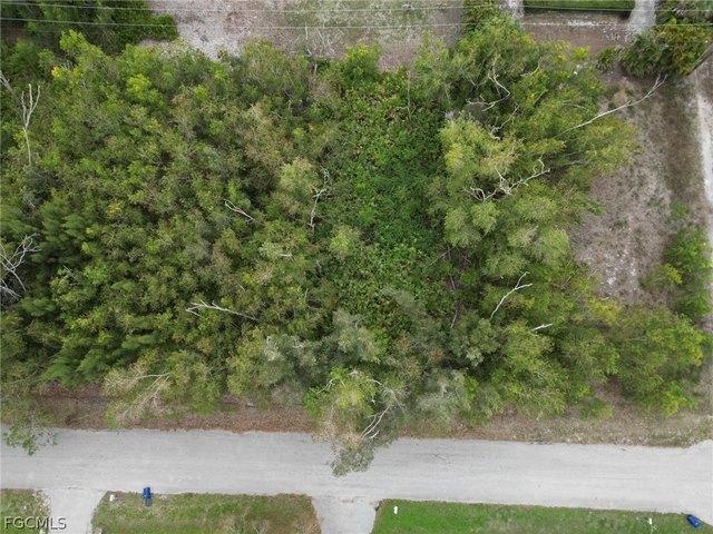 5951 Kingfish Rd, Bokeelia, FL 33922