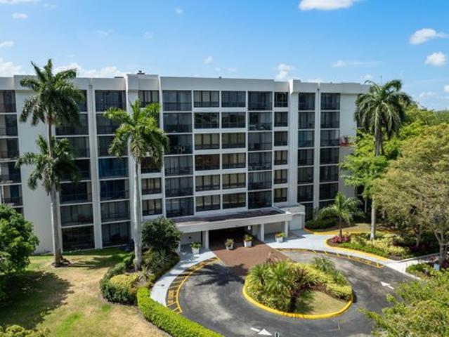 5951 Wellesley Park Dr Apt 405, Boca Raton, FL 33433