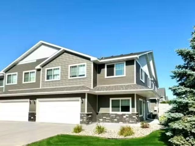 59523915 520 Castle Pines Dr