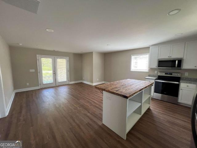 5952 Moon Drive