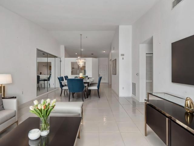 5952 Regal Glen Dr, Unit 204, Boynton Beach, FL 33437 | MLS #R11097 | Compass