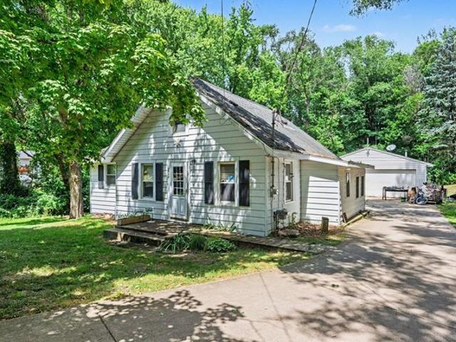 5953 Dawes Ave, Kalamazoo, MI 49048