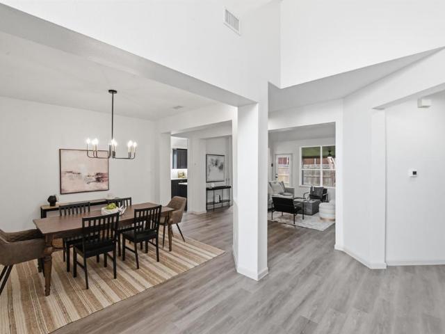 5953 Hillview Drive
