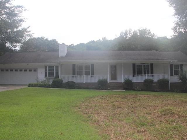 595 Avondale Dr, Rocky Face, GA 30740