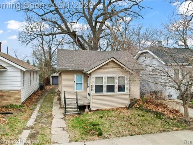 595 E Drayton St, Ferndale, MI 48220