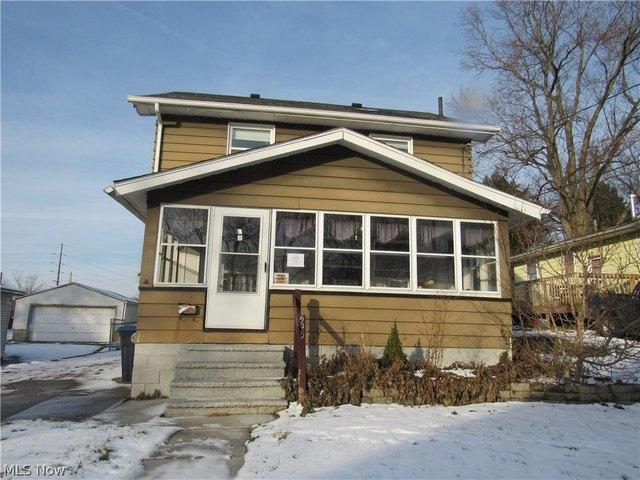 595 Flora Ave, Akron, OH 44314