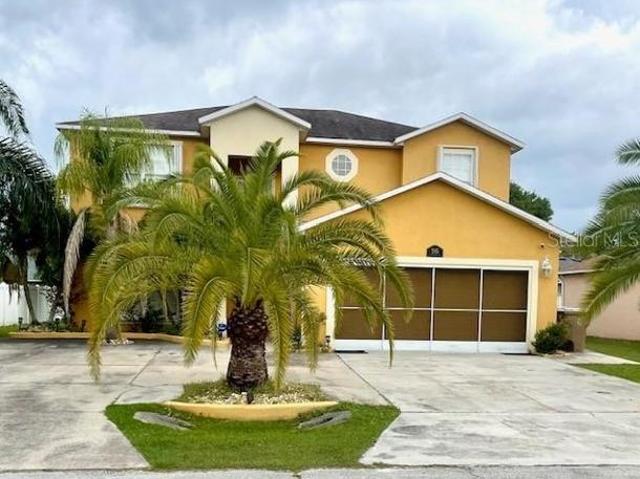 595 Kilimanjaro Dr, Kissimmee, FL 34758