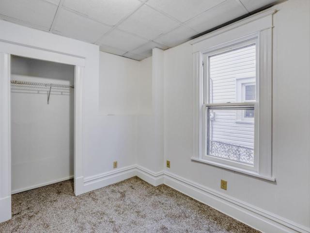 595 Hawthorne Ave E, St. Paul, MN 55130 | MLS #7009 | Compass