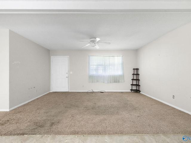 595 N Grand Avenue