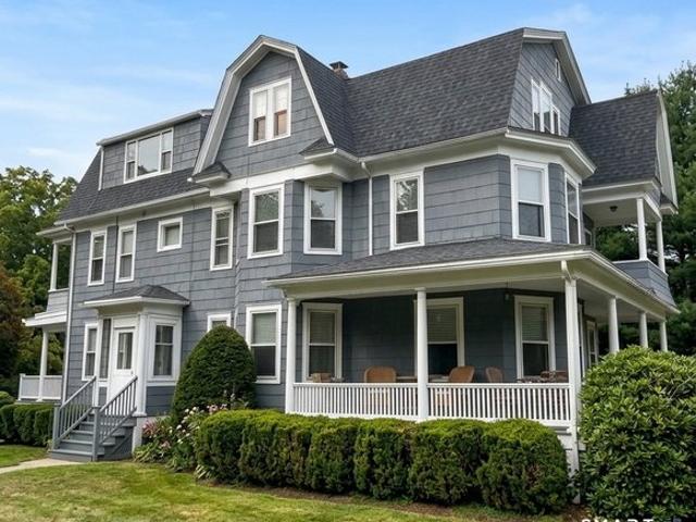 595 N Main St, Suffield, CT 06078