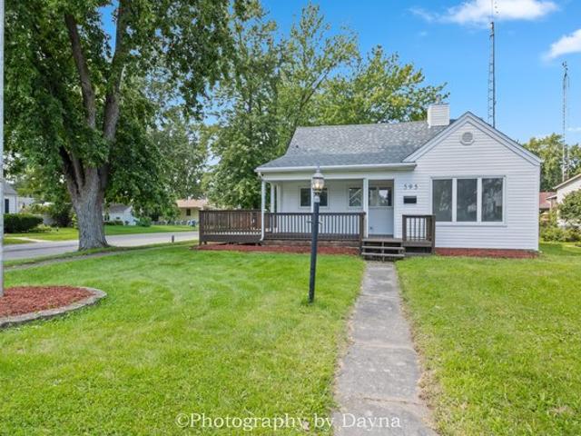 595 S Curtis Ave, Kankakee, IL 60901
