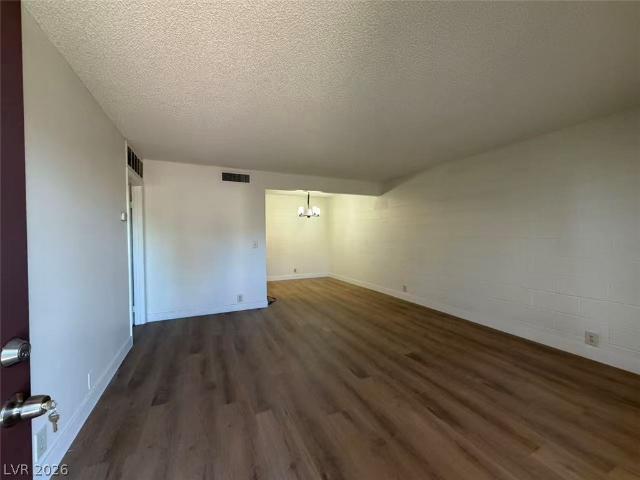 595 S Royal Crest Circle 8