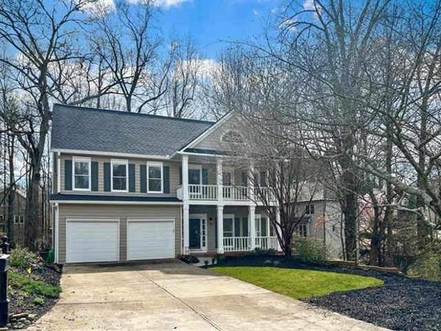 595 Summer Breeze Ct Alpharetta, GA 30005