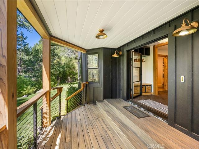595 Waterford Ave, Mammoth Lakes, CA 93546 | MLS #SR26046 | Compass
