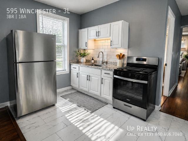 595 Winchester Ave #3L