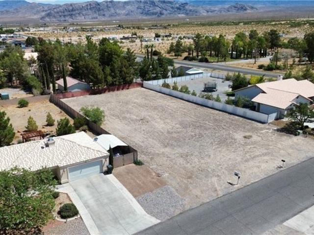 5960 Doubletree Rd, Pahrump, NV 89061