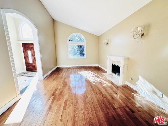 5960 Topeka Drive
