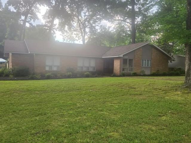 5961 Lynnbrier Ave, Memphis, TN 38120