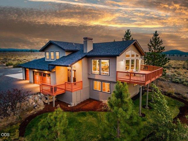 59639 Saskatoon Ln, Bend, OR 97702