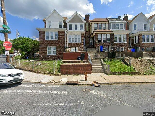 5963 Reach St, Philadelphia, PA 19120