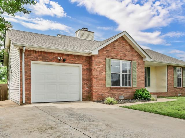596 Cory Dr