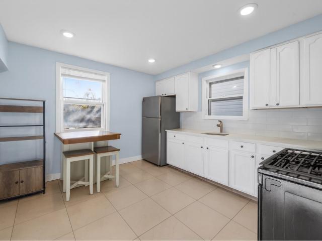 596 Avenue A