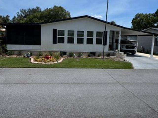 596 Fairway Ct, Plant City, FL 33565