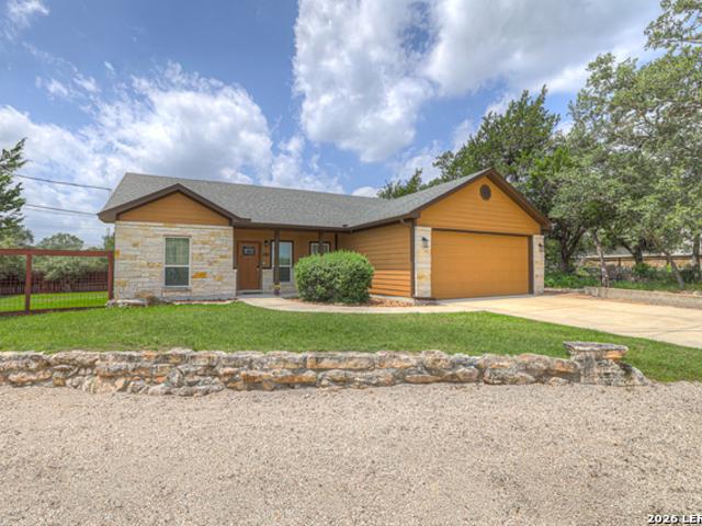 596 Riviera Dr