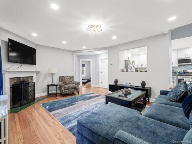 596 Terrace Place