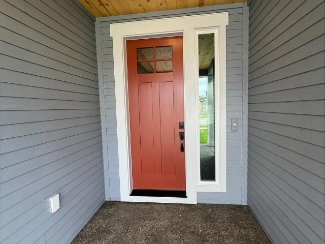 596 Thompson Dr, Enumclaw, WA 98022 | MLS #2507