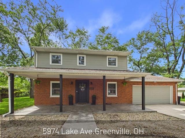 5974 Lake Ave, Greenville, OH 45331
