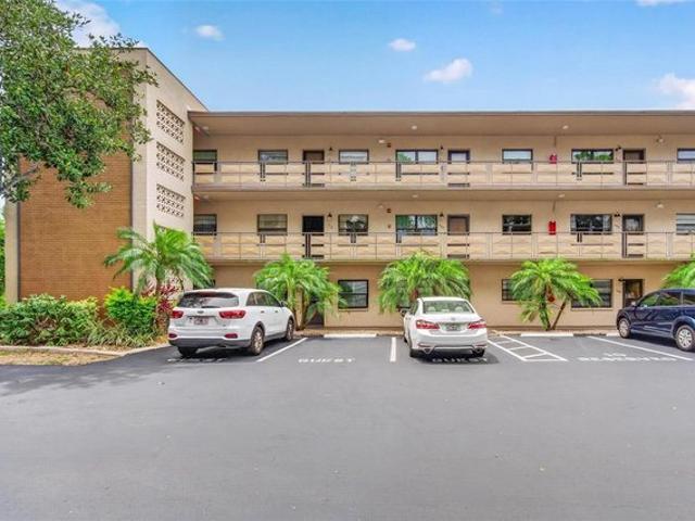 5975 Terrace Park Dr N Unit 311, Saint Petersburg, FL 33709