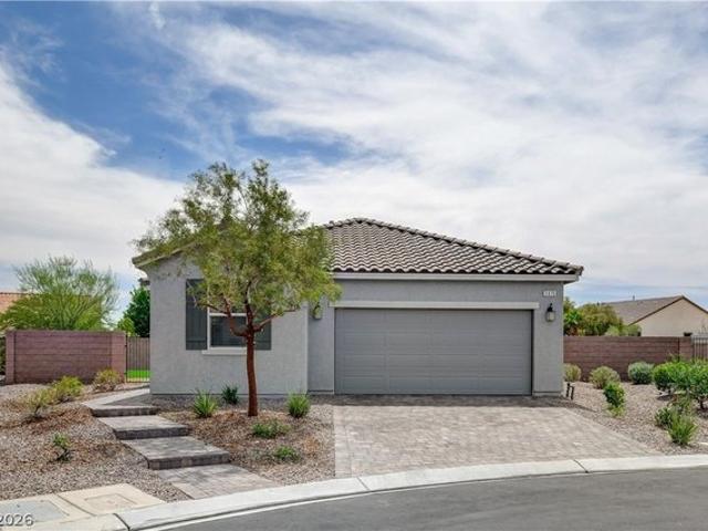 5976 Bruselas St, Las Vegas, NV 89113