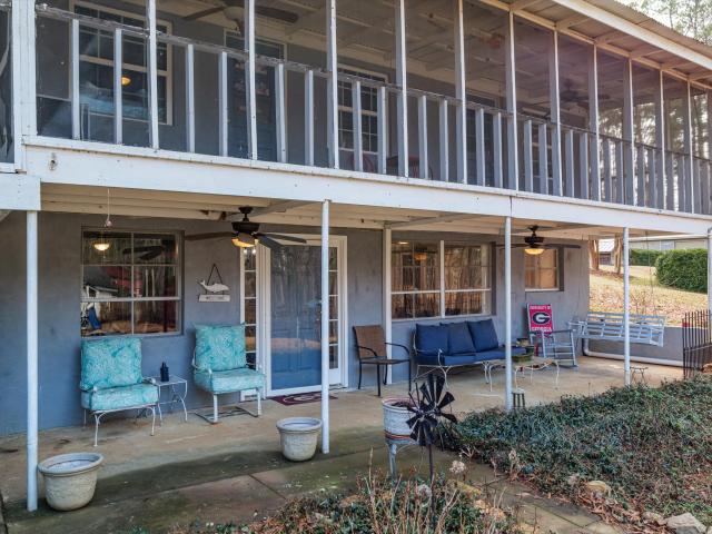 5977 Rousseau Creek Road
