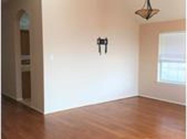 5970 Dustin Trail