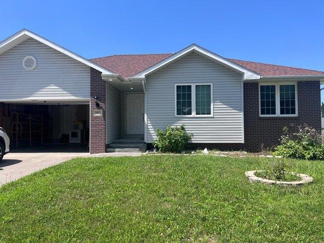 5971 N 23rd St, Lincoln, NE 68521