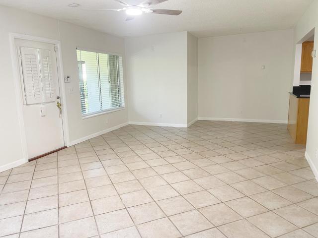 5971 La Pinata Blvd, Unit B1, Greenacres, FL 33463 | MLS #B26010 | Compass