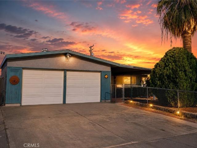 5971 Rose Ellen Ave, Twentynine Palms, CA 92277 | MLS #OC26107