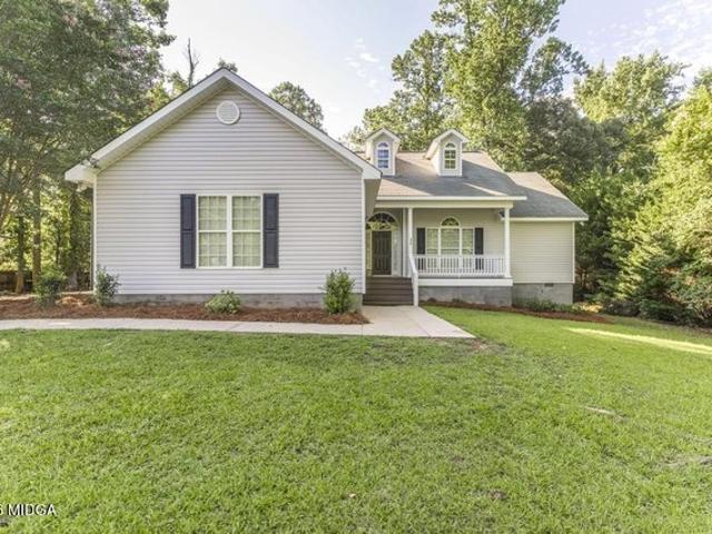 597 Aaron Cir, Gray, GA 31032