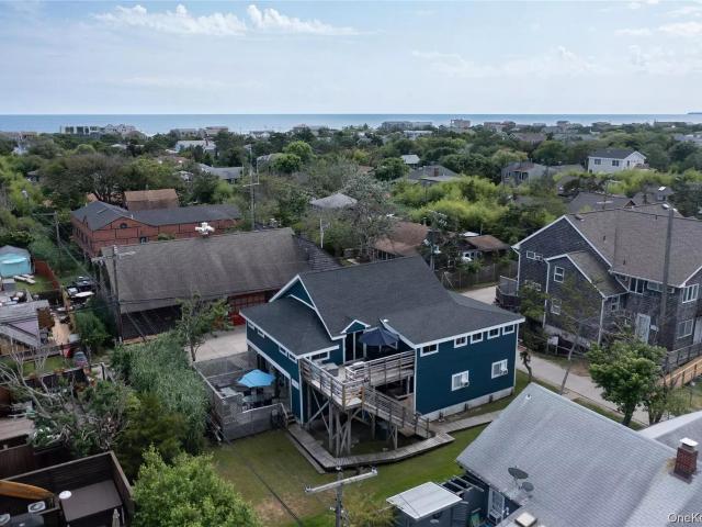 597 Bayberry Walk