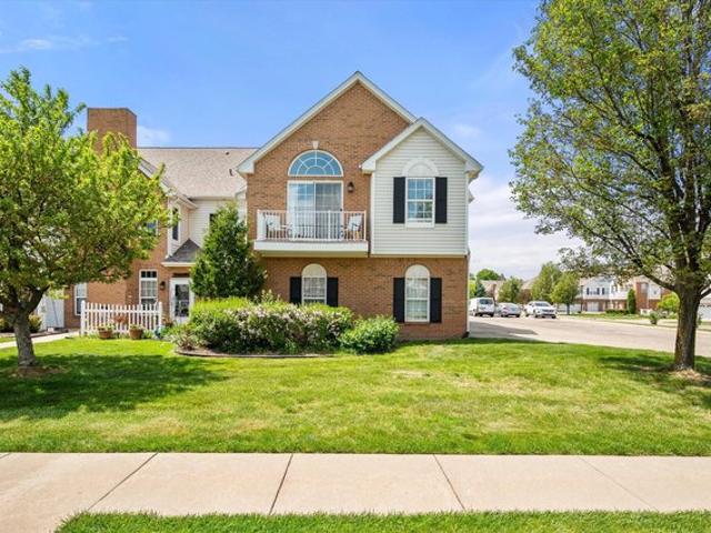 597 Olde English Cir, Howell, MI 48855