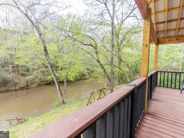 597 Meadow Brook Lane