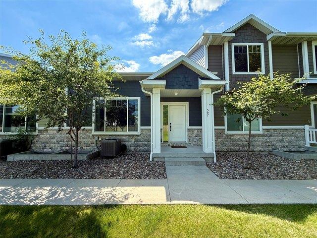 597 Spring Crest Ln, Waukee, IA 50263