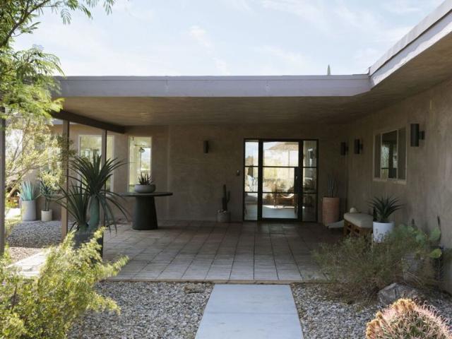 59856 Sun Mesa Drive