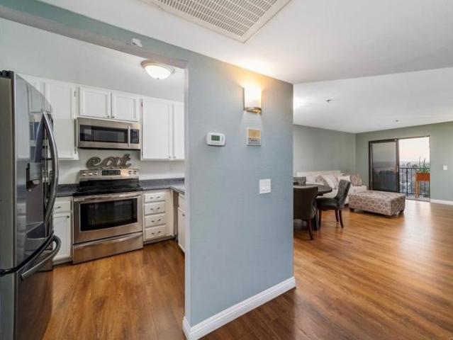5985 Dandridge Ln 108, San Diego, CA