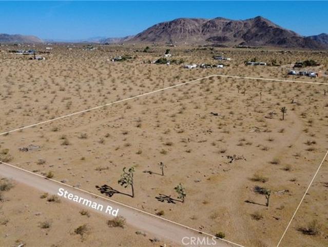 59860 Stearman Rd, Landers, CA 92285