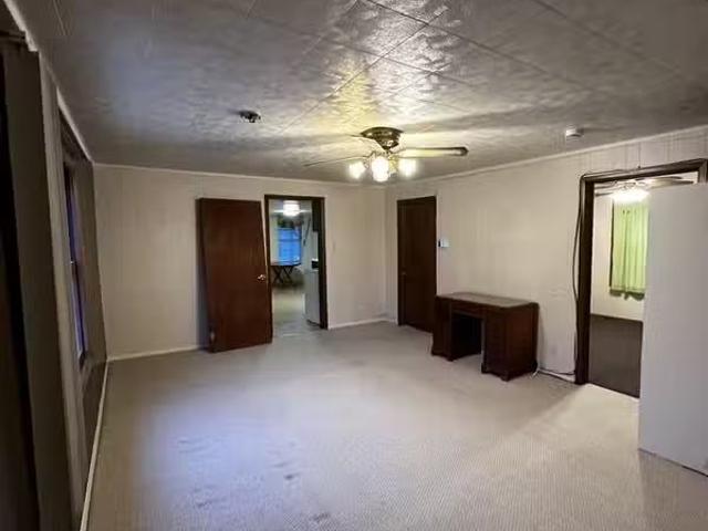59877645 200 Hudson St